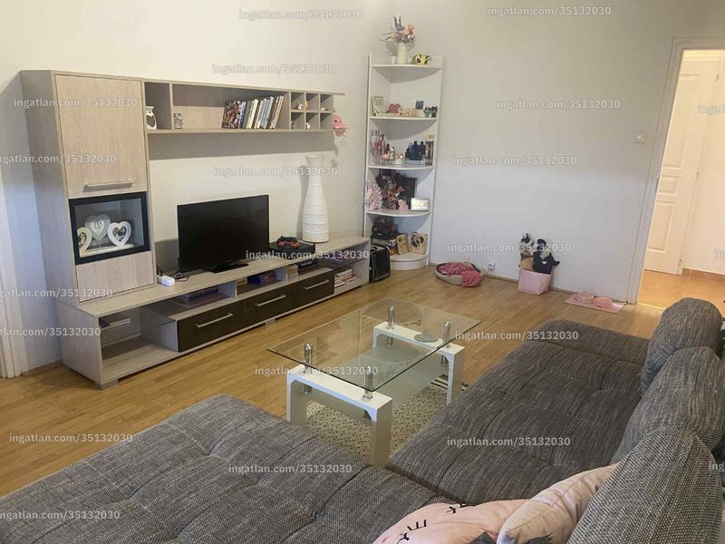 Eladó panel lakás - Debrecen, Fényesudvar #35132030