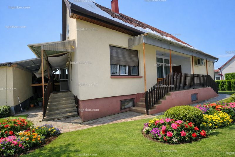 Eladó családi ház - Atkár, Heves megye #35169412