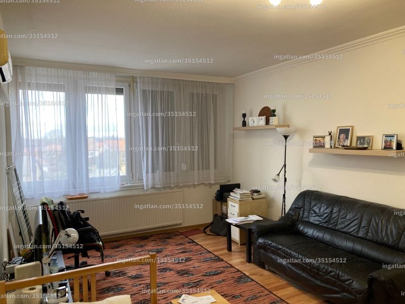 Eladó csúsztatott zsalus - Monor, Deák Ferenc utca #35154512